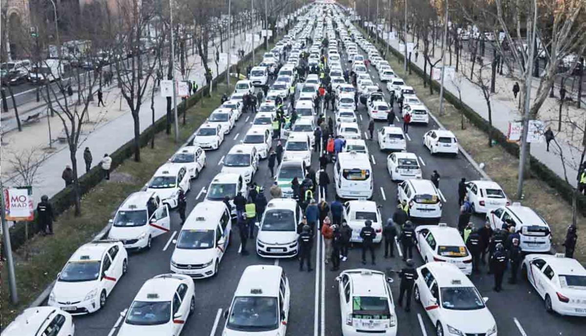 Taxistas toman Madrid en protesta contra Uber - Exitosa Noticias