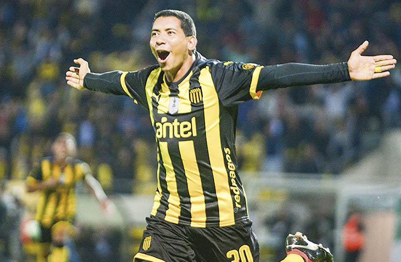 Cristal se arma - Exitosa Noticias