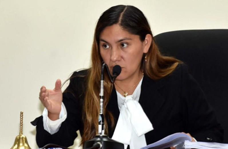 Jueza Elizabeth Arias continuará al mando del caso Keiko Fujimori ...
