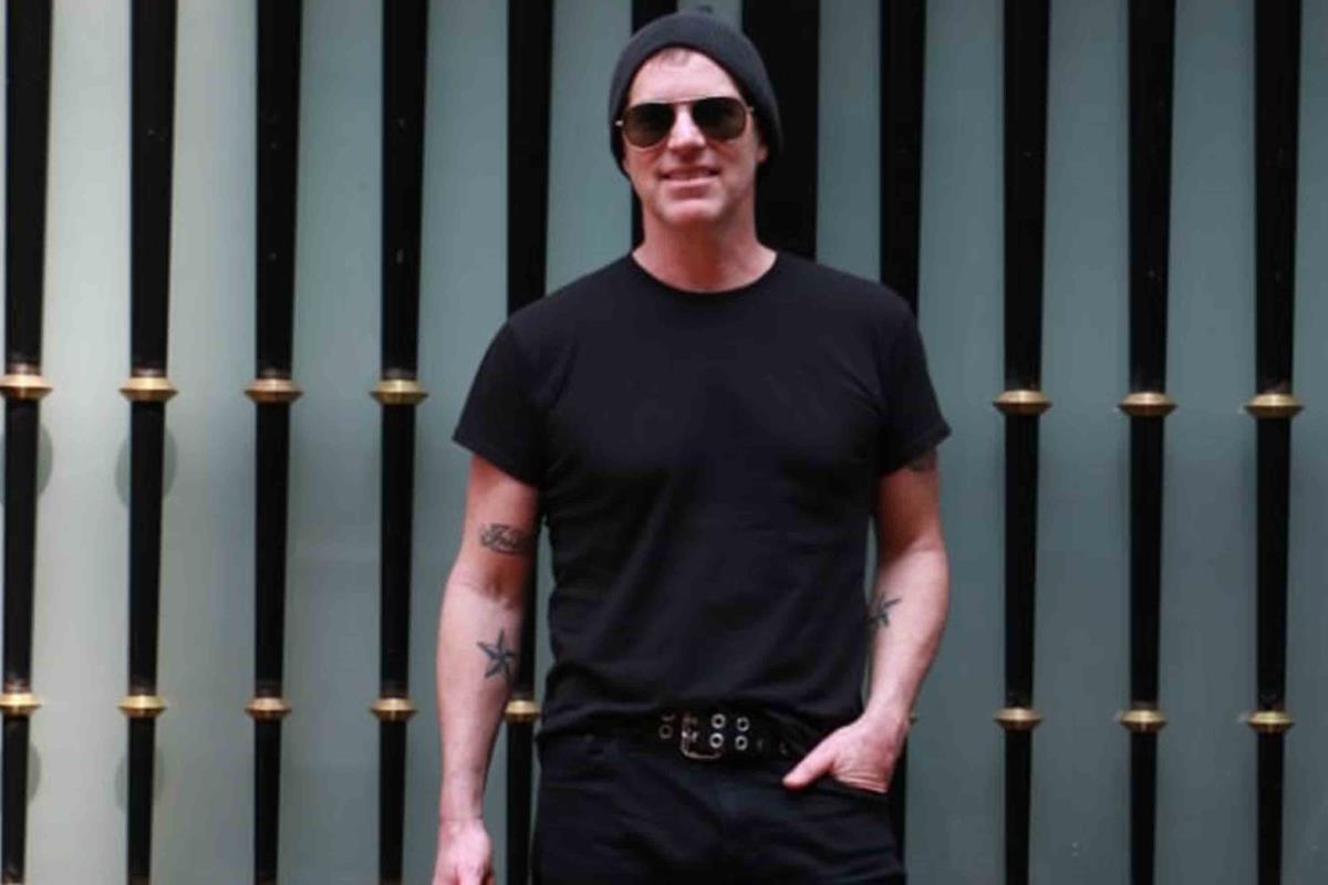 J.R. Richards, voz original de Dishwalla, llega por primera vez a Lima ...