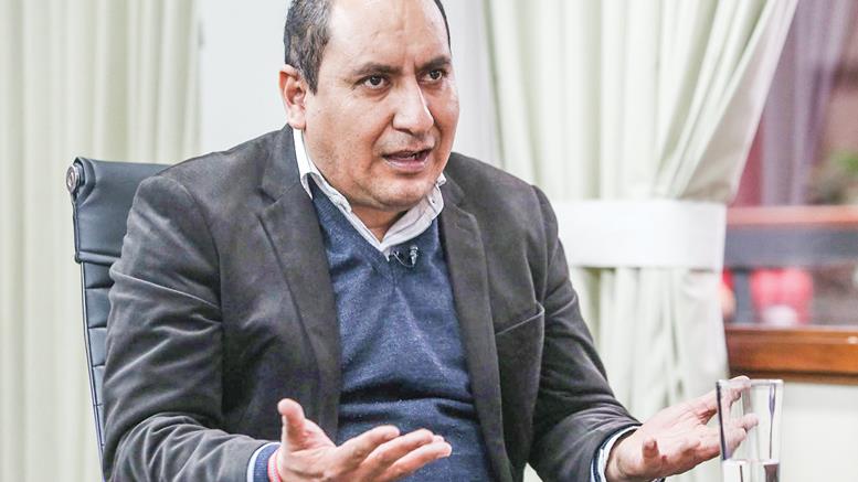 Richard Arce: "El contexto del Perú es diferente a Chile y Bolivia ...