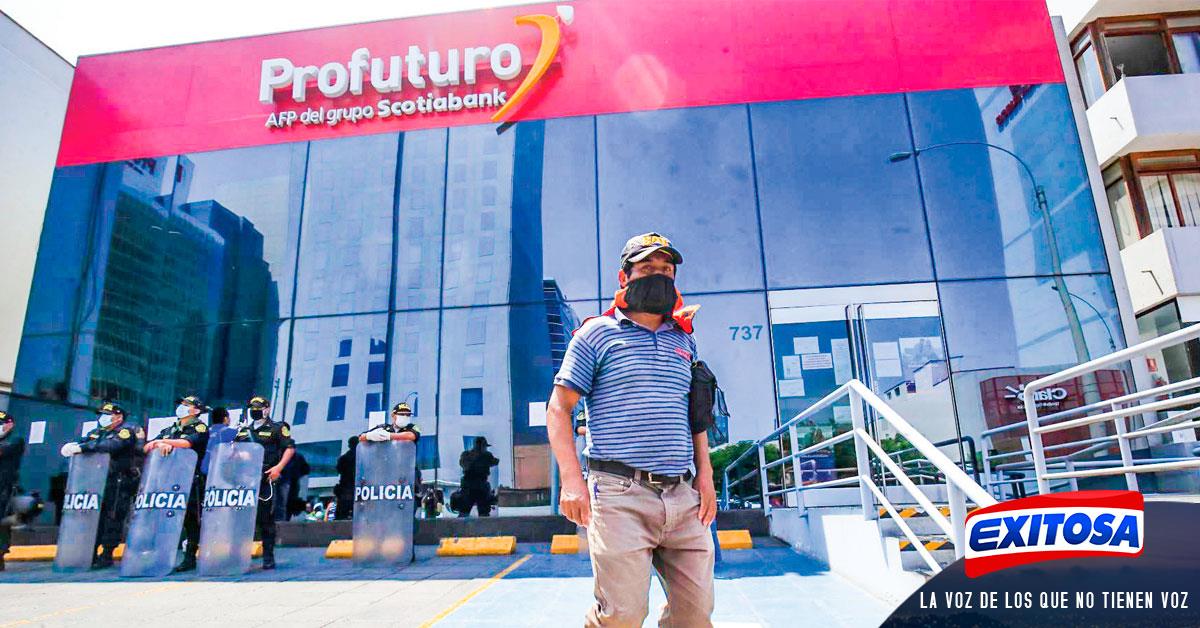 Afiliados a las AFP necesitan sus S/17,600 para sobrevivir a la crisis ...