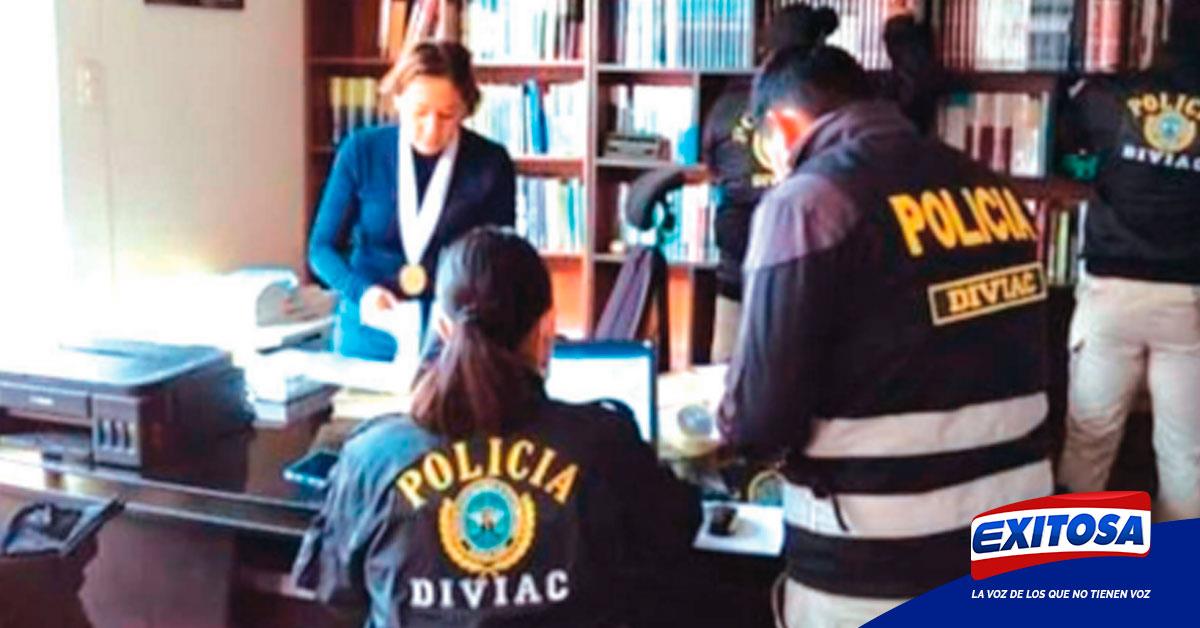 Detienen A Cinco Asesores Bajo La Sombra Por Organización Criminal