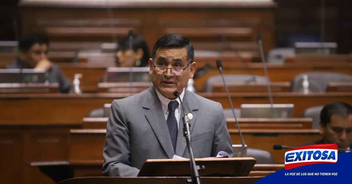 Richard Tineo Quispe renuncia al cargo de ministro de Transportes y ... Richard Tineo Quispe renuncia al cargo de ministro de Transportes y ...