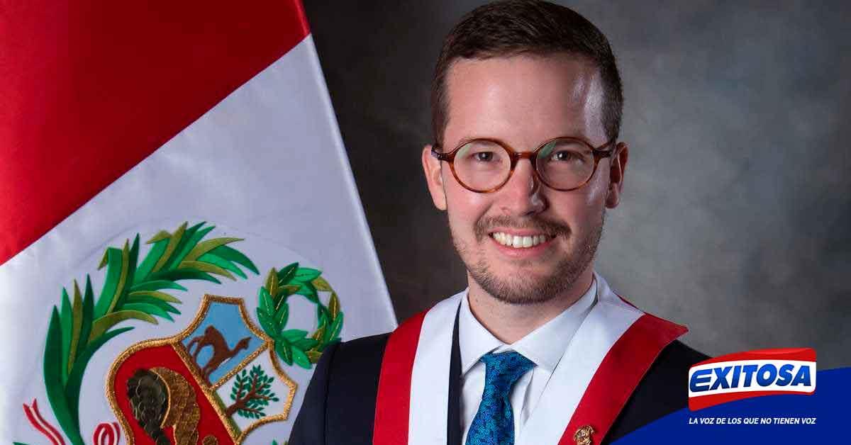 Alejandro Cavero: "El Perú quiere paz, no corrupción e improvisación ...