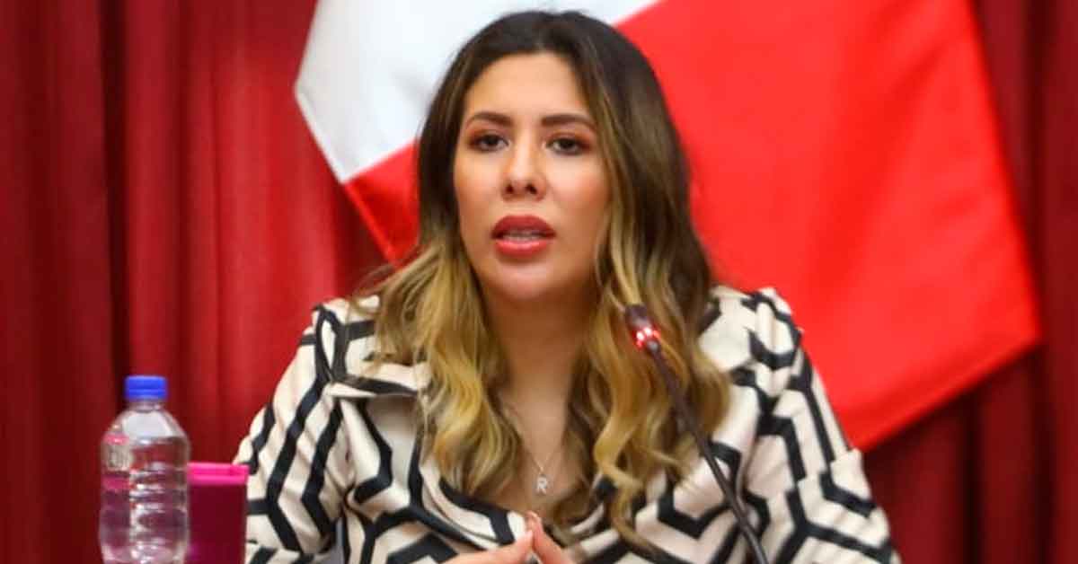 Congresista Rosselli Amuruz habría cambiado de versión sobre asesinato ...