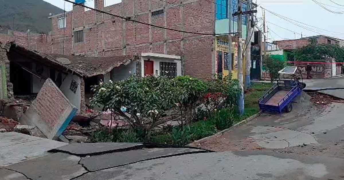 Chancay: Vecinos de Peralvillo pasan la noche en la calle tras colapso ...