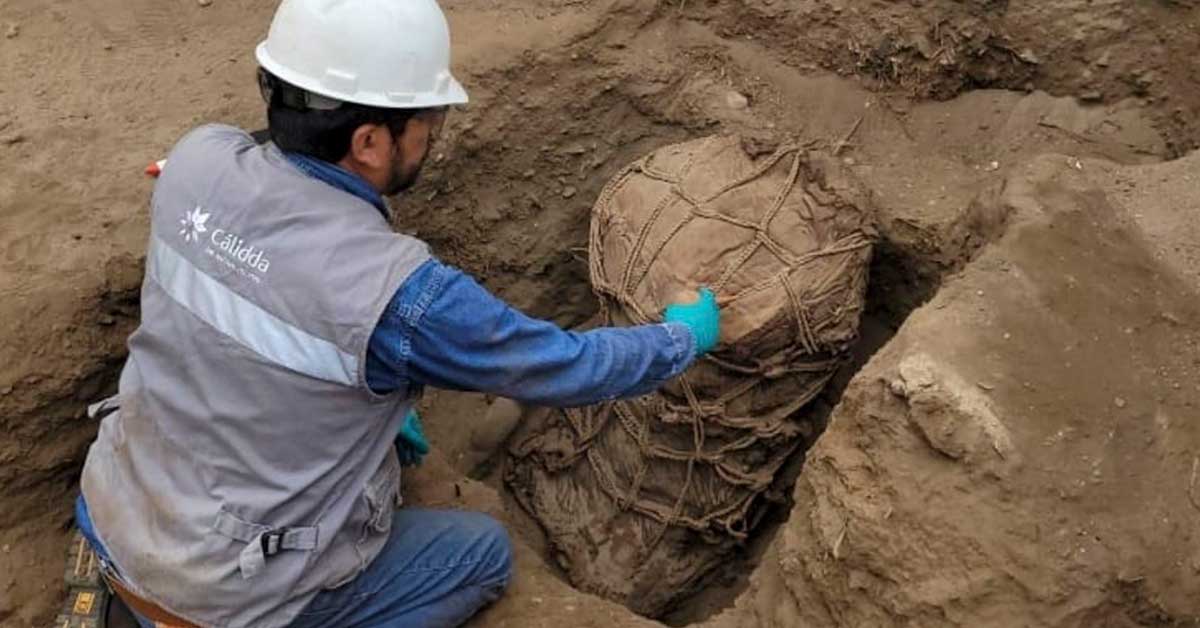Hallan tumba prehispánica de 500 años de antigüedad en Ancón