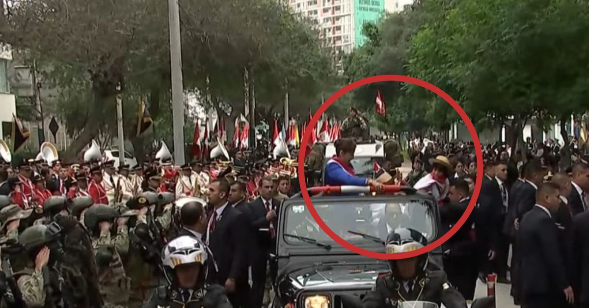 Dina Boluarte: Niños con traje de chalán suben a su vehículo camino al ...