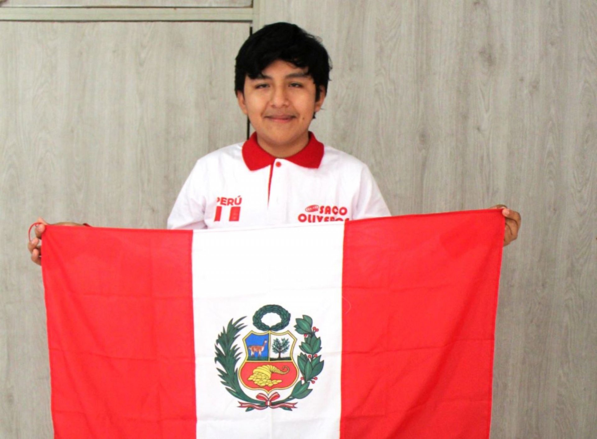 ¡Orgullo peruano! Estudiante obtiene medalla de oro en el Mundial de ...