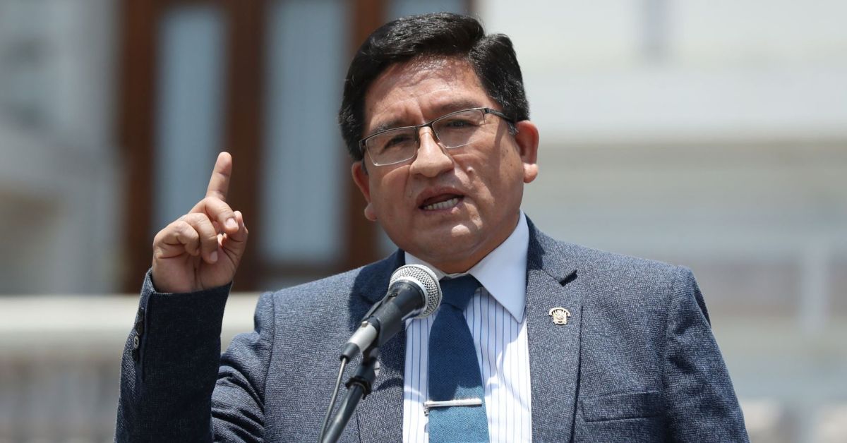 Congreso: Elías Varas desiste de renunciar a Perú Bicentenario y ...