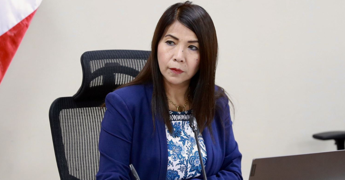 María Cordero Jon Tay: Congresista rompe en llanto al ser inhabilitada ...