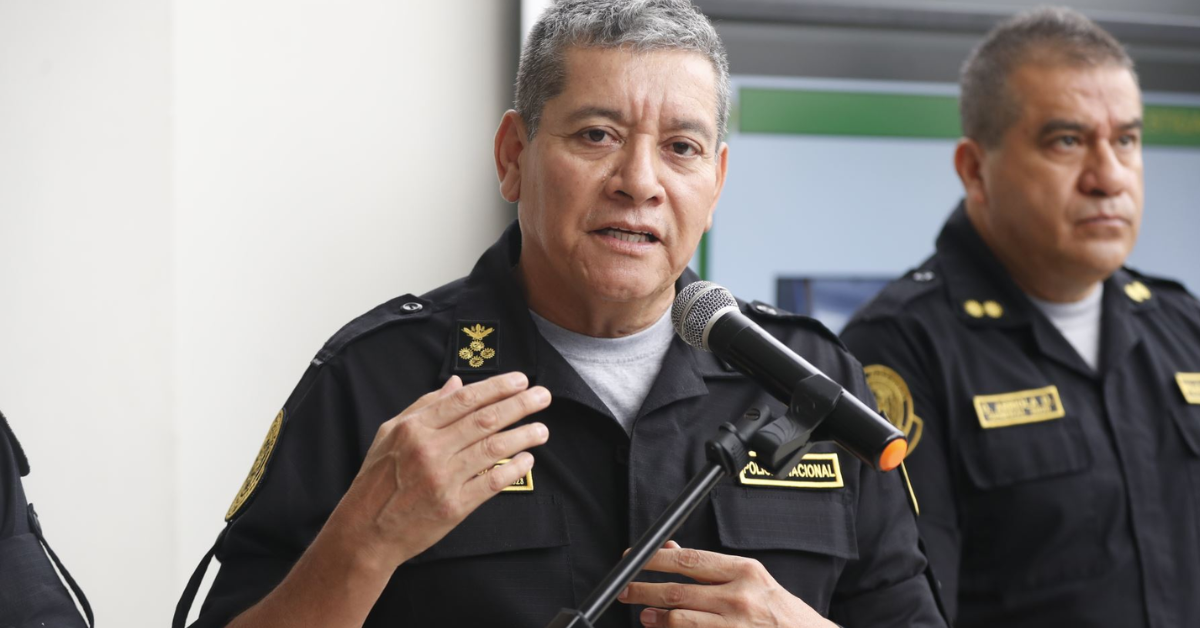 Gobierno concluye designación de Jorge Angulo como comandante general ...