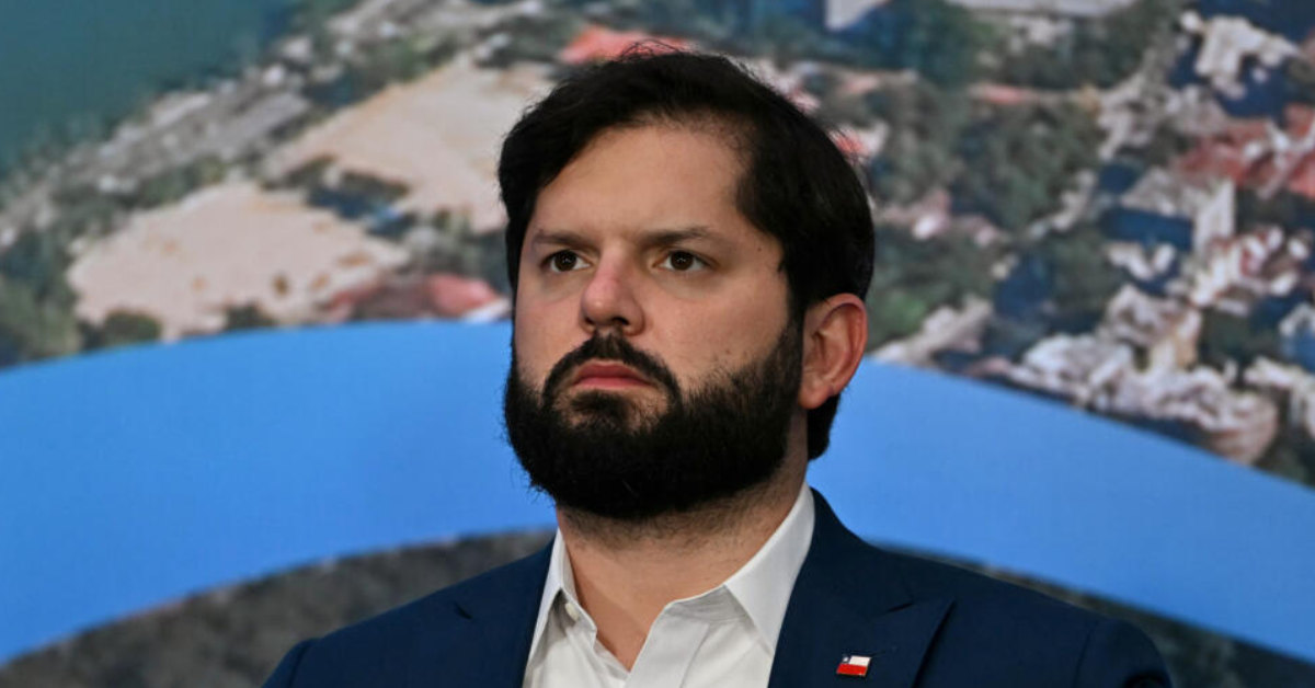 ¿Al estilo de Bebé Reno? Los CORREOS que recibió Gabriel Boric de la ...