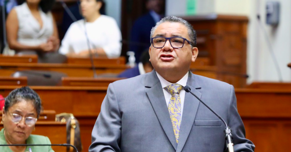 Abogado de Santiváñez cuestiona impedimento de salida del exministro ...