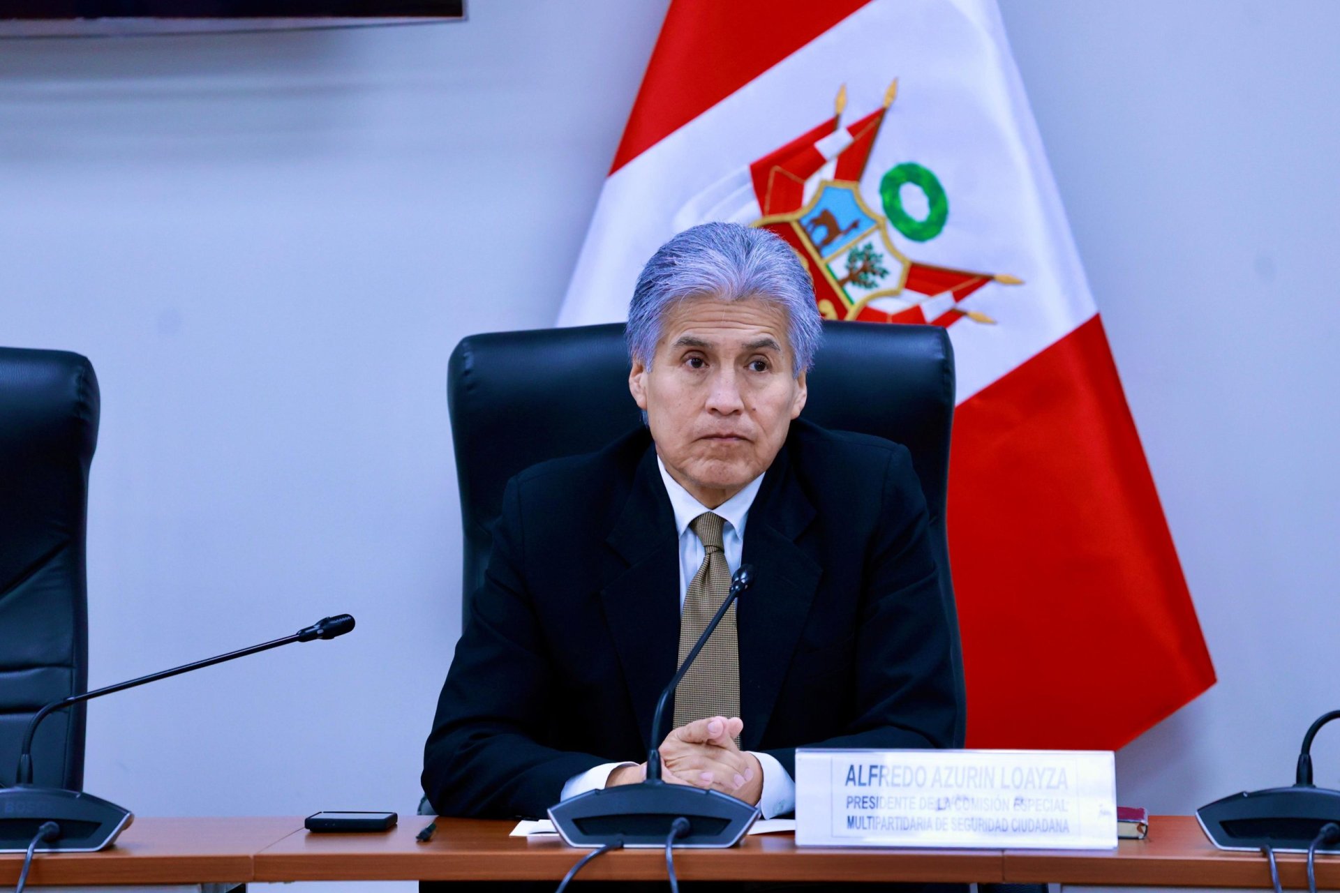 Alfredo Azurín: Congresista de Somos Perú votó en contra de la ...